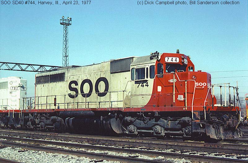 SD40 744
